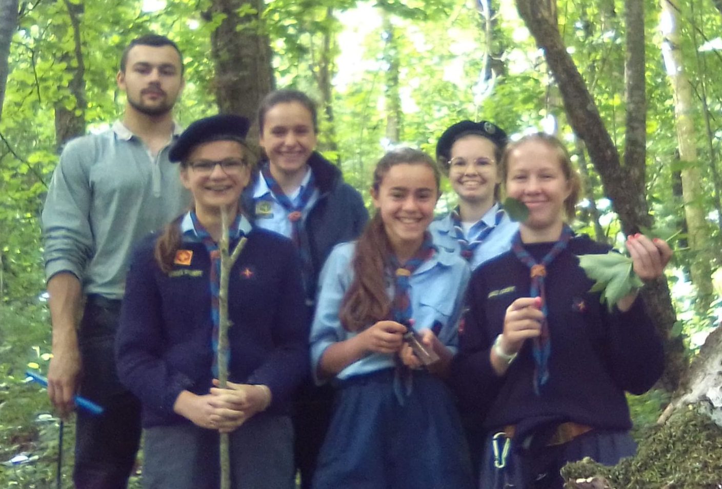 La patrouille du Harfang des Guides & Scouts d'Europe à la découverte ...