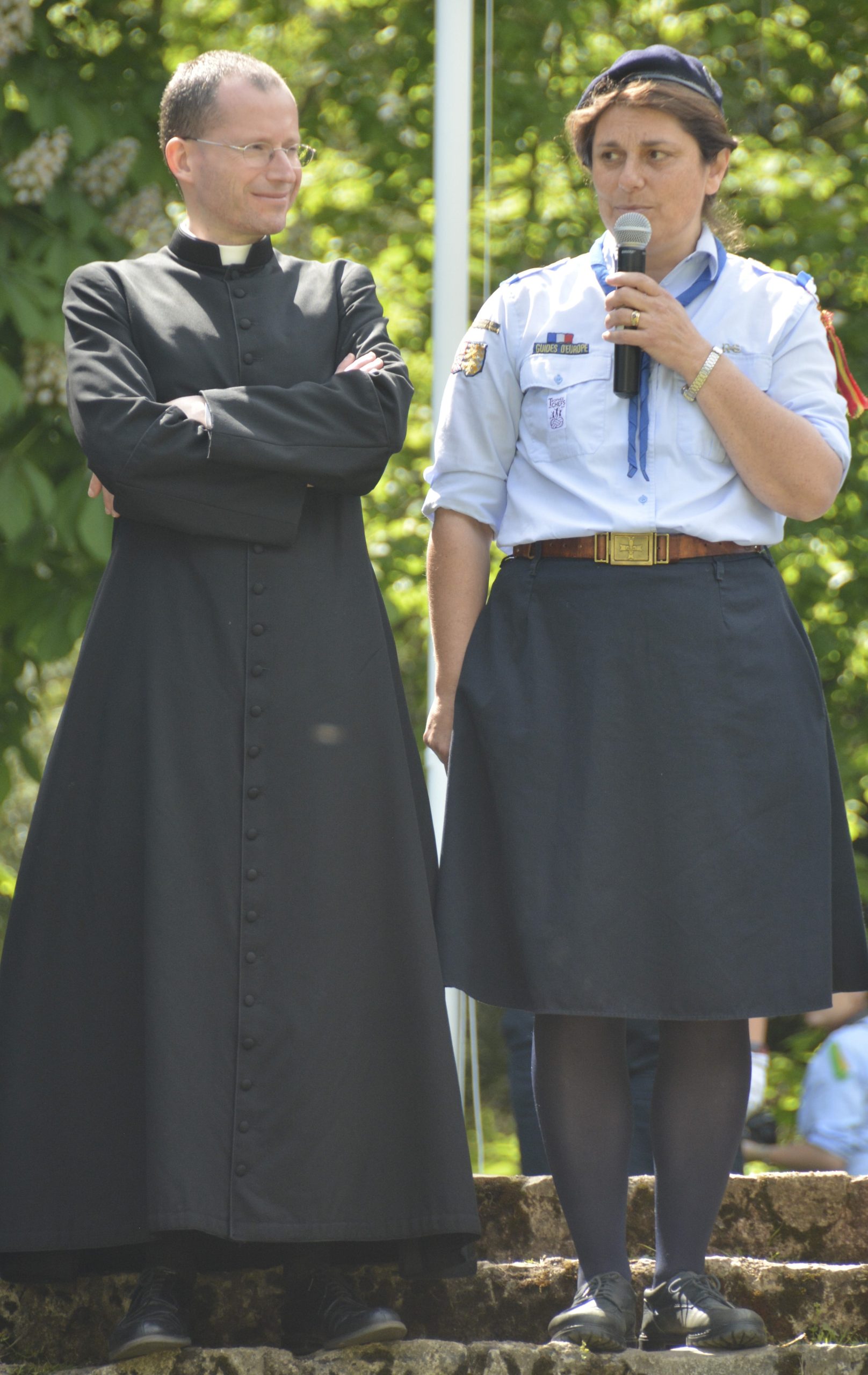 Hommages des Guides et Scouts d'Europe à l'abbé Gordien